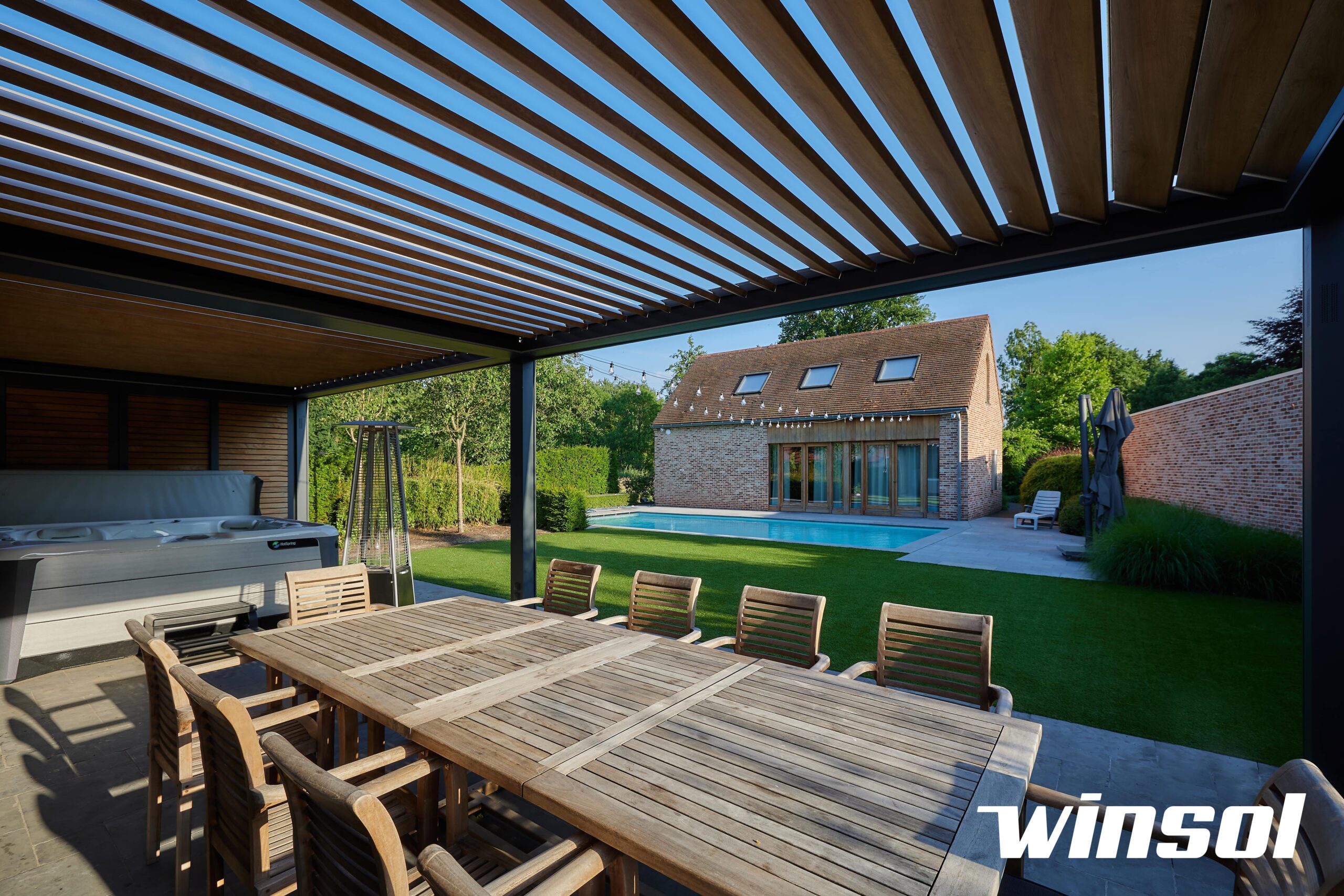 Pergolas - Luxe Exteriors